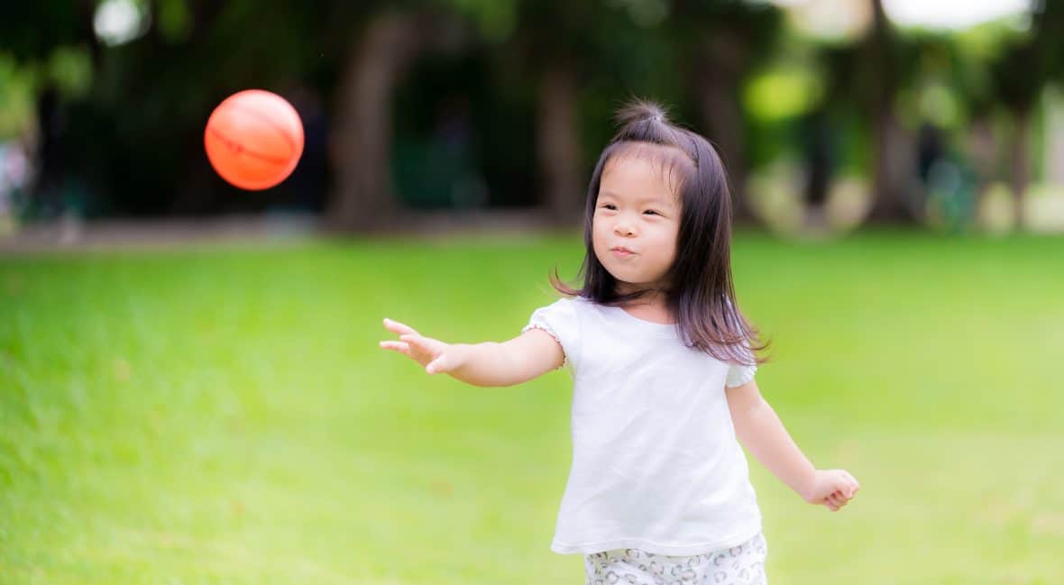 Gross Motor Play Activities to Get Kids Moving - Kids Who Play